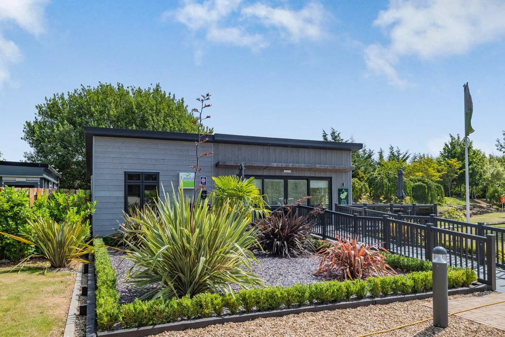 Holiday resort Landal Rockingham Forest | Landal GreenParks