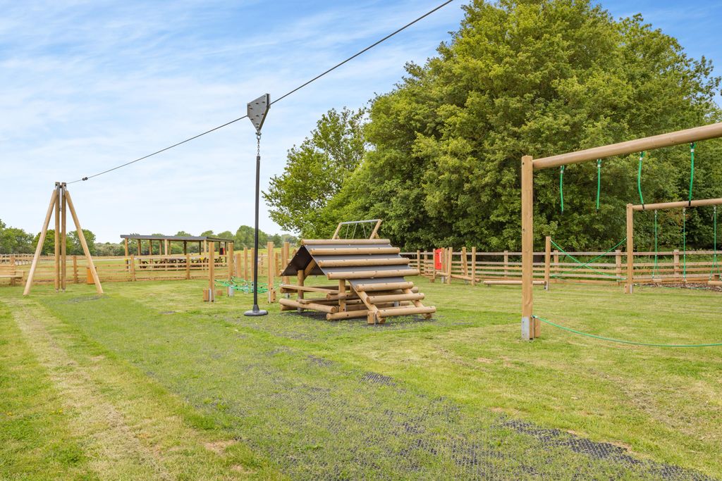 Holiday resort Landal Rockingham Forest | Landal GreenParks